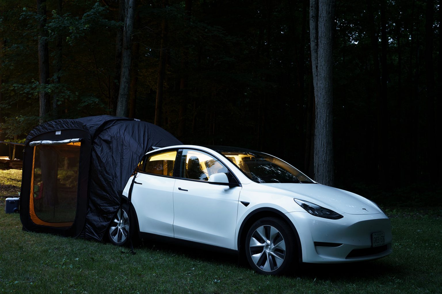 Model Y Camping Tent - Tesloid Canada