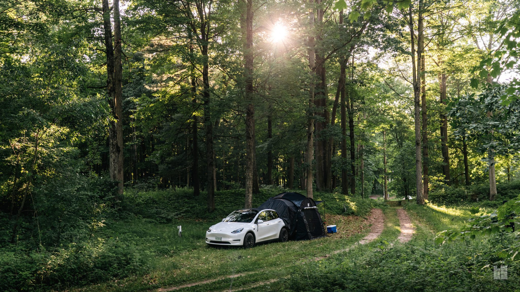 Model Y Camping Tent - Gen 2 - Tesloid Canada
