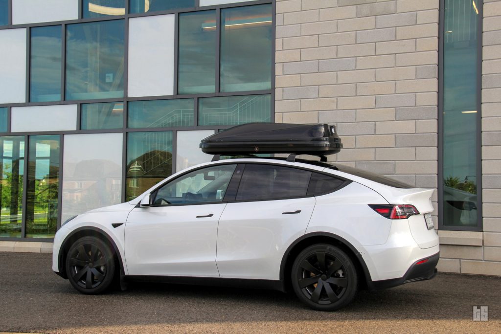 Model Y Rooftop Cargo Box - Tesloid Canada