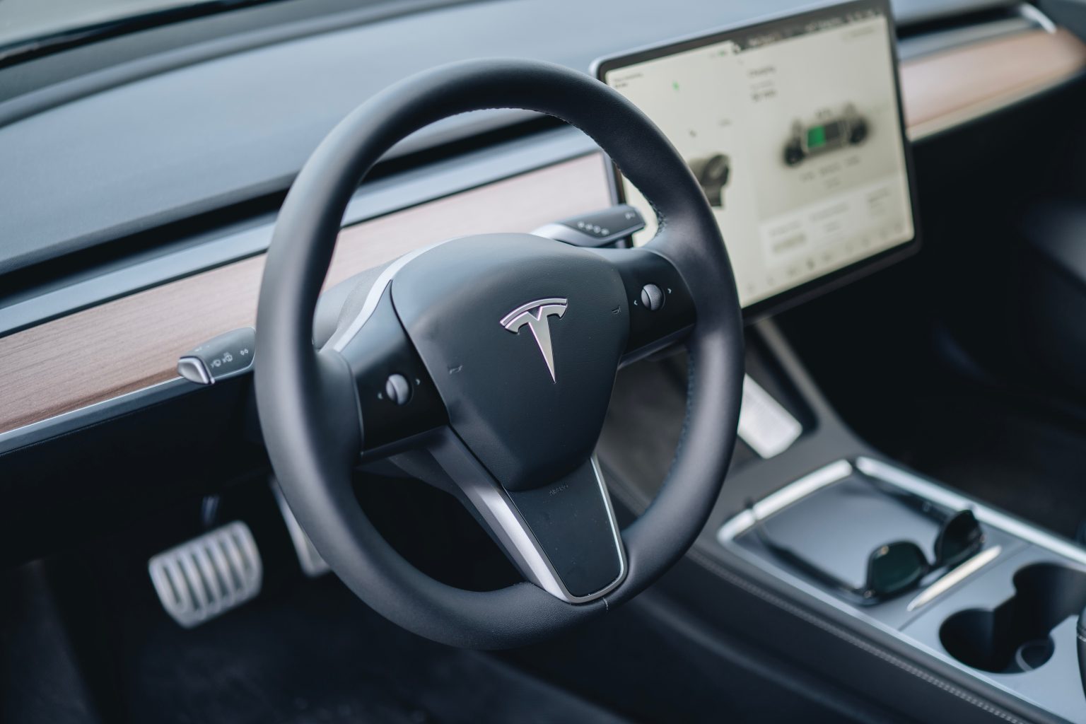 What is Tesla Premium Connectivity? - Tesloid Canada