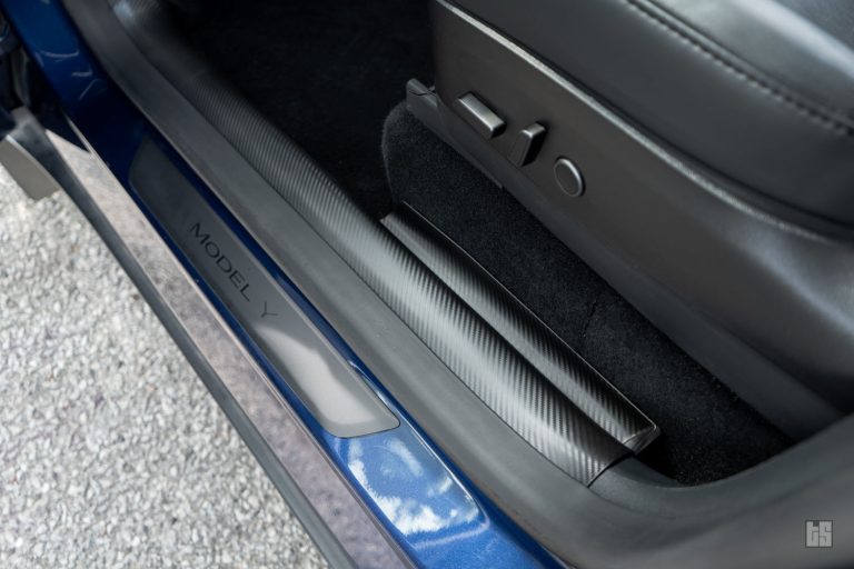 Model Y Doors & Trunk Sill Guards – Carbon Fiber - Tesloid Canada